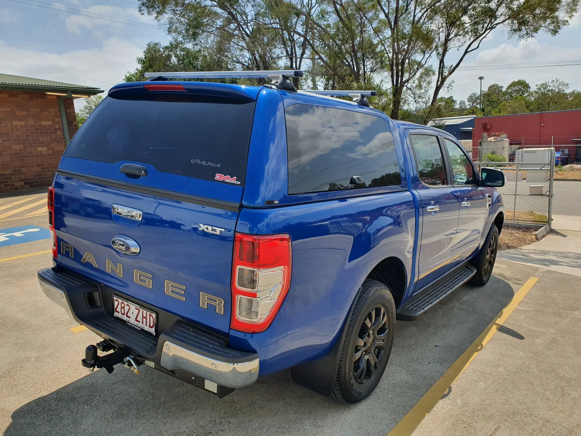 Alpha CMX-W Canopy with Lift Up Glass doors to suit Ford Ranger 11-21 ...