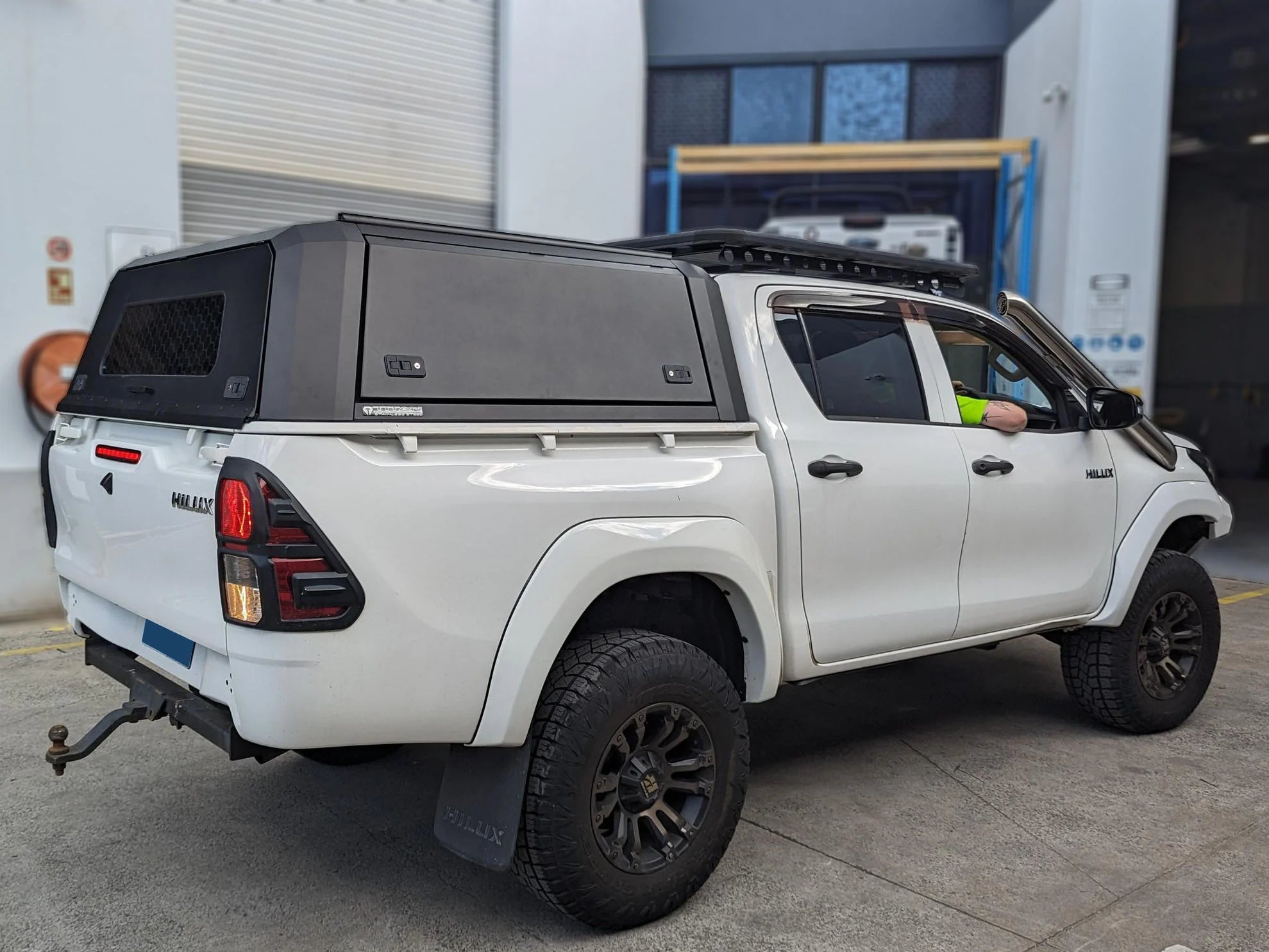 Titan Canopy for Hilux SR 15+ Dual Cab With Lift-up Windows – Fully ...